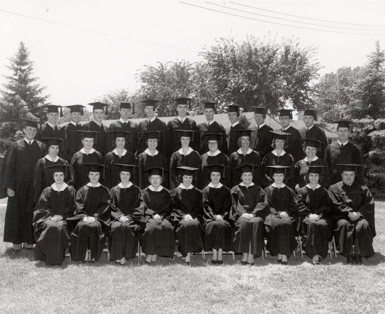 1959 — First graduating class from Evangel honored - Evangel University
