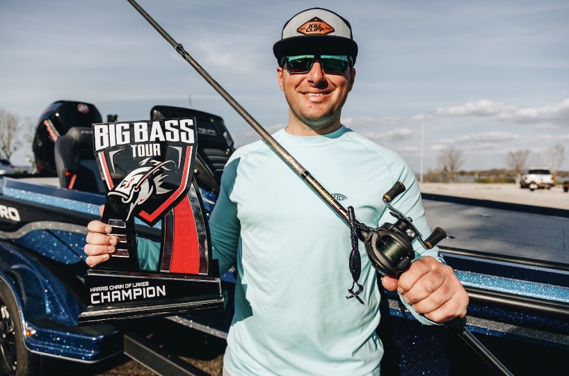 Evangel University announces Brayden Rakes as bass fishing head coach ...