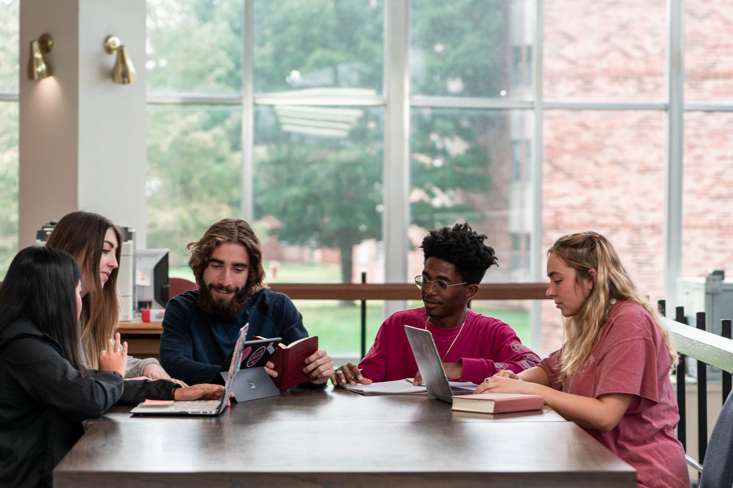 Freshmen Criteria - Evangel University